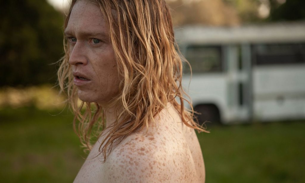 Caleb Landry Jones no novo filme de Luc Besson — C7nema.net
