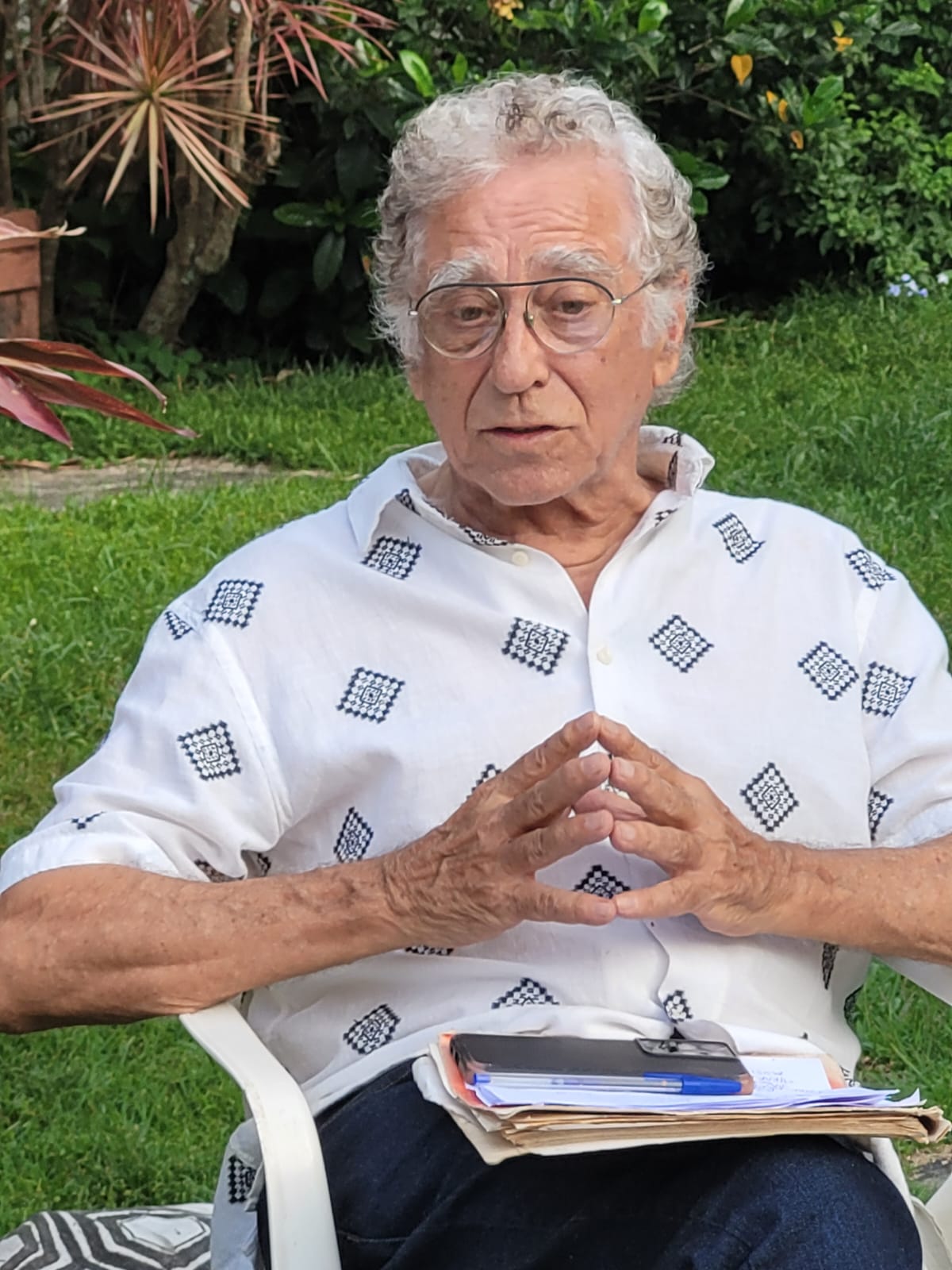 “Talento incomoda”, diz Neville D’Almeida ao lançar o ensaio “Bye Bye ...