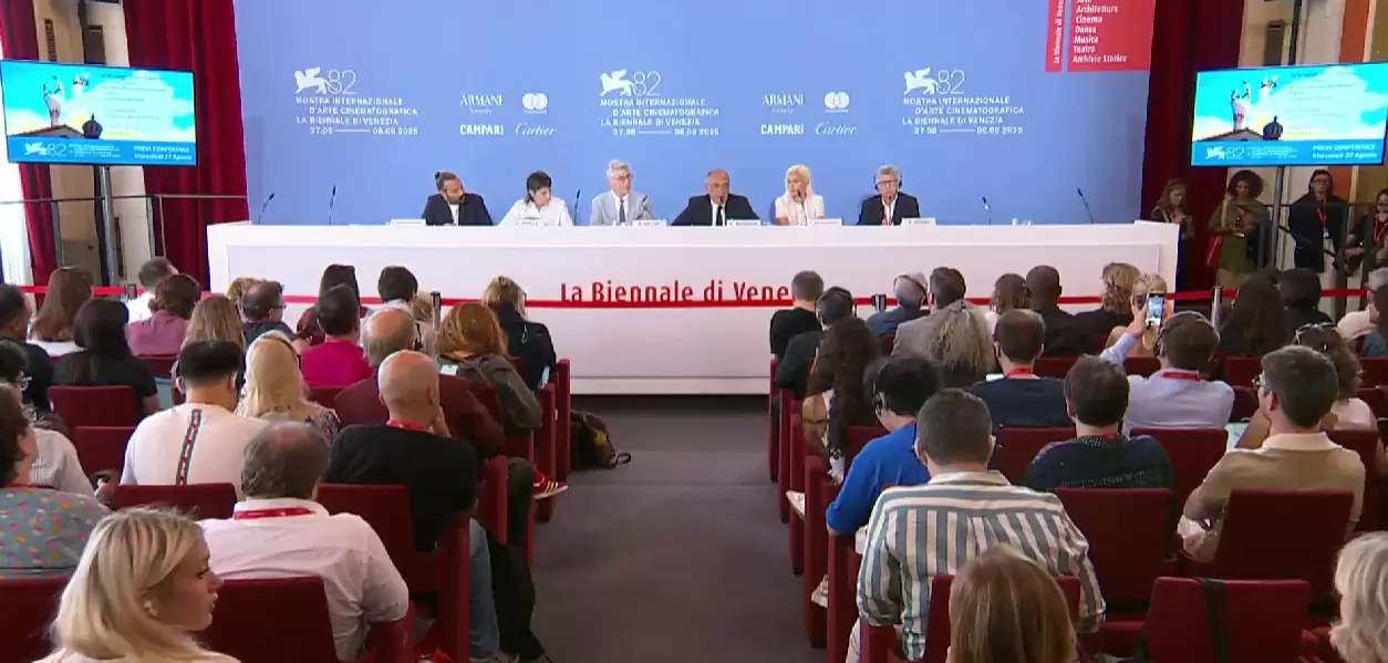 Alexander Payne afasta debate político na conferência do Festival de ...